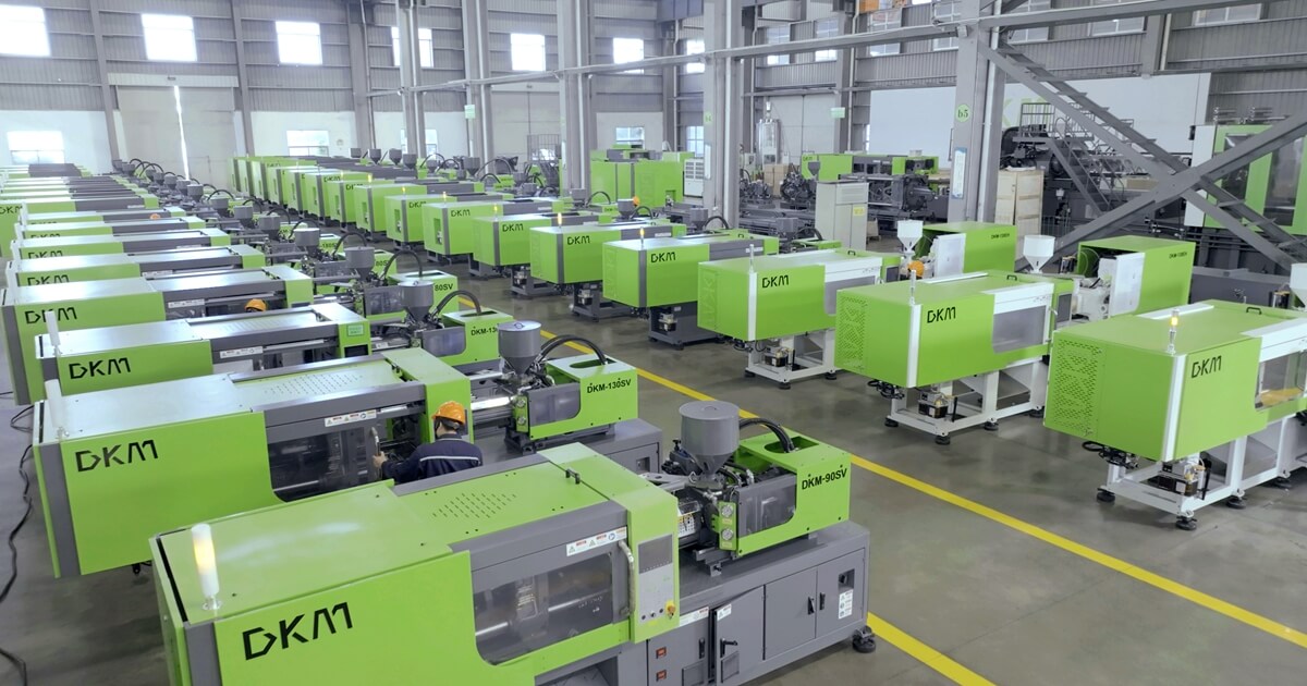 Plastic Injection Molding Machine-DKM
