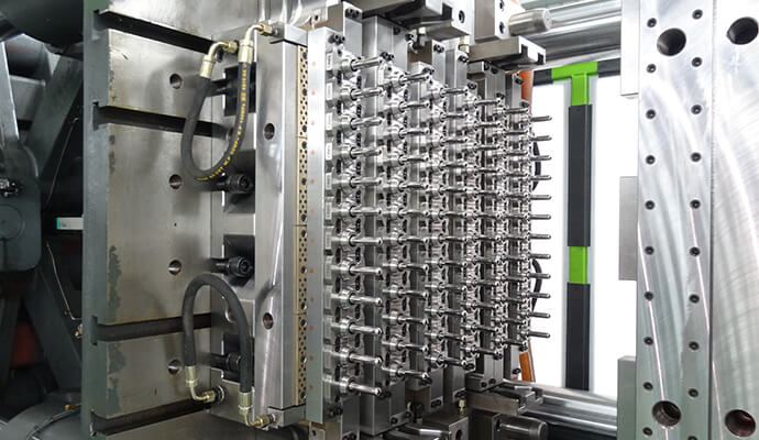 PET Bottle Preform Molding Production Line| Preform Injection Molding ...