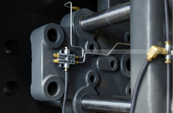 Extra Large Injection Molding Machine|Large-scale Injection Moulding ...